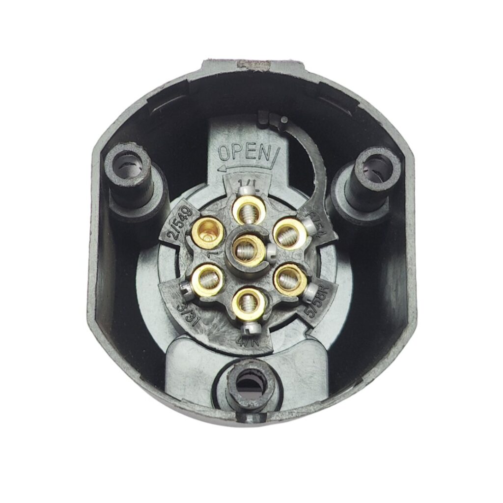 7 PIN ROUND SOCKET CONNECTOR TRAILER BOAT | RVSUNSHADES